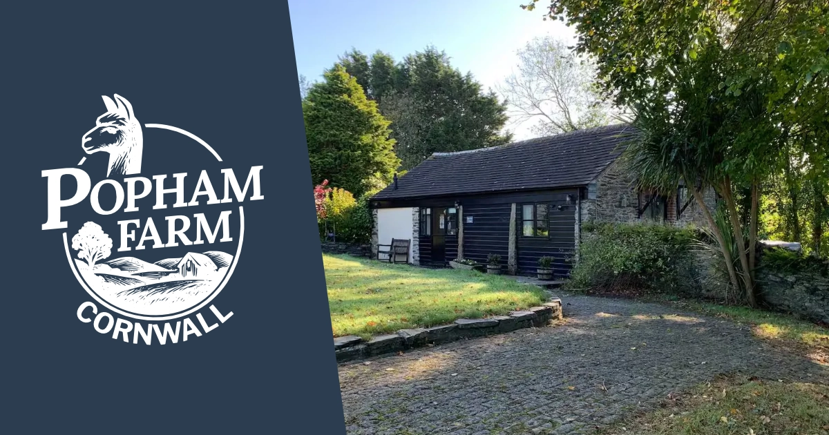 Barn Owl Cottage | Hot Tub Retreat on a Cornish Alpaca Farm